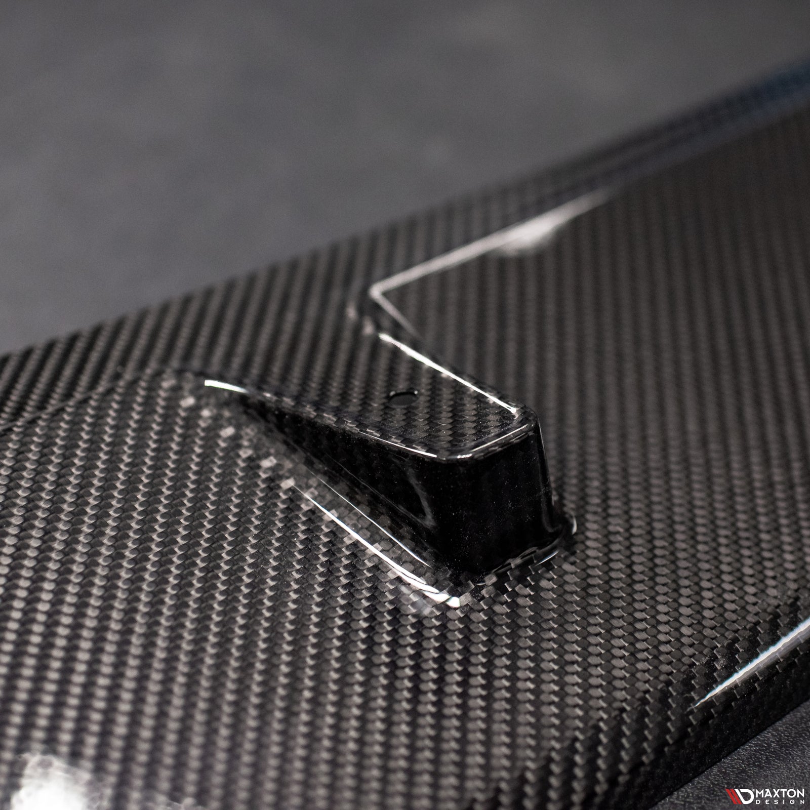 CARBON FIBER PARTS – Maxton Design USA