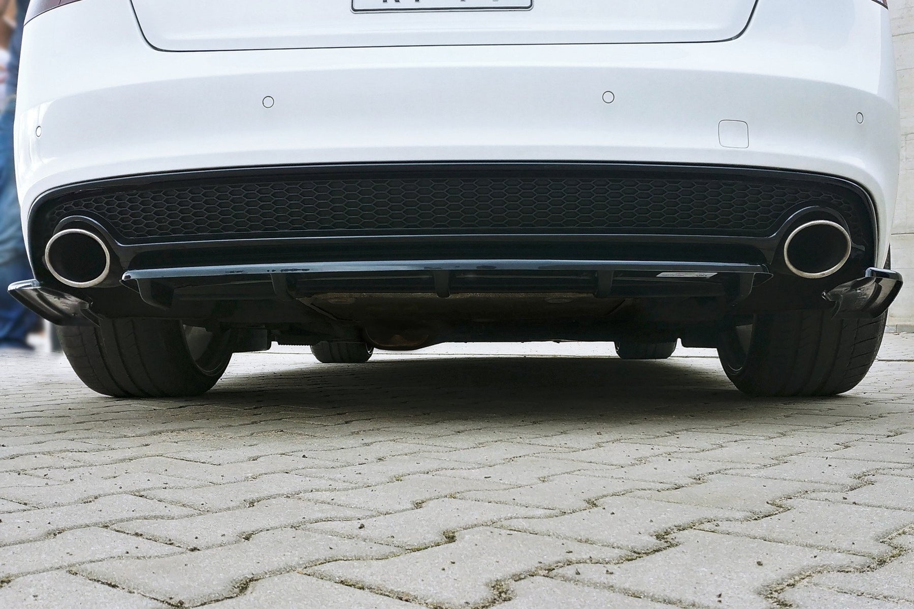 CENTRAL REAR SPLITTER AUDI A5 S-LINE 8T FL COUPE / SPORTBACK (WITH A V ...