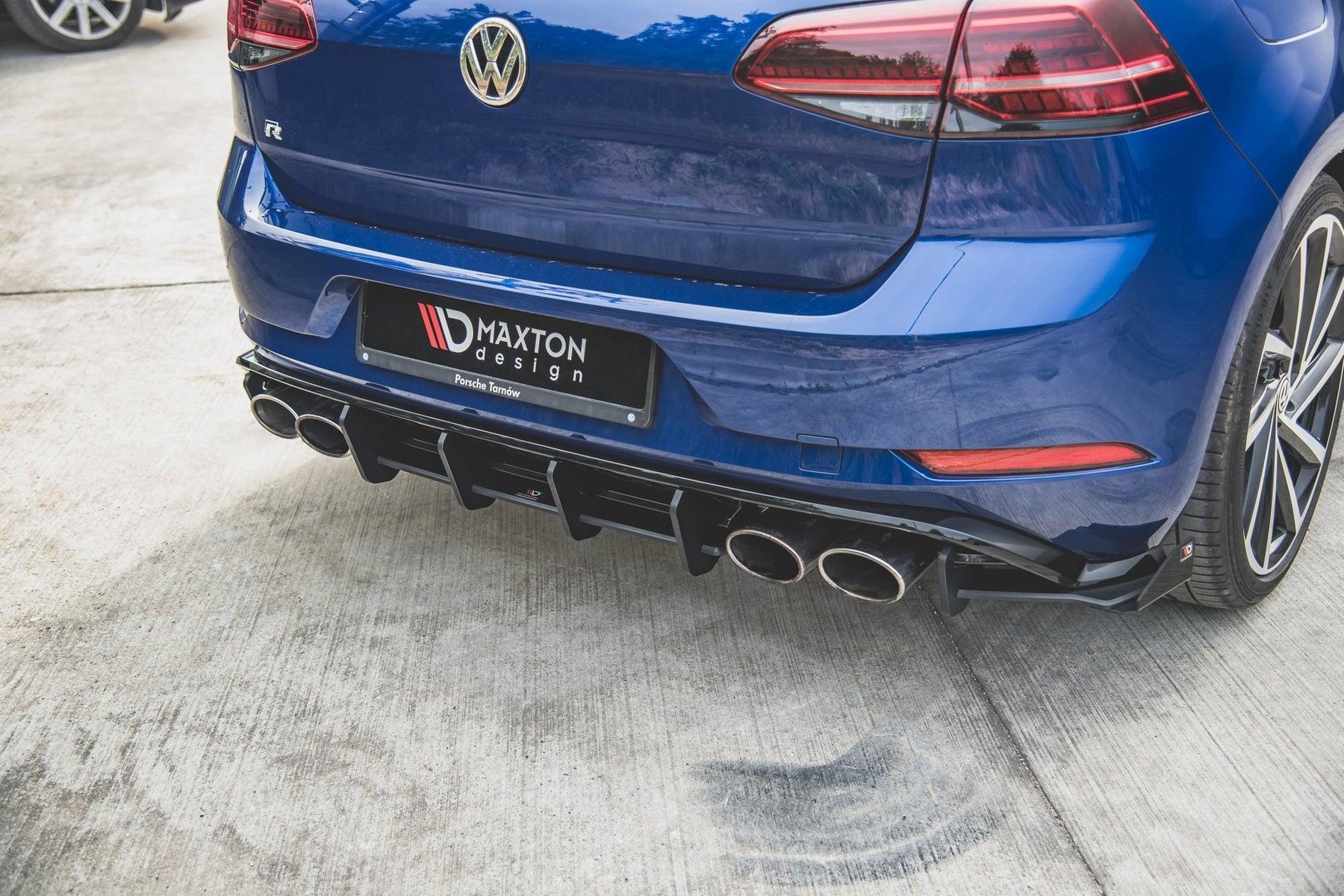 RACING DURABILITY REAR DIFFUSER VW GOLF 7 R FACELIFT – Maxton Design USA
