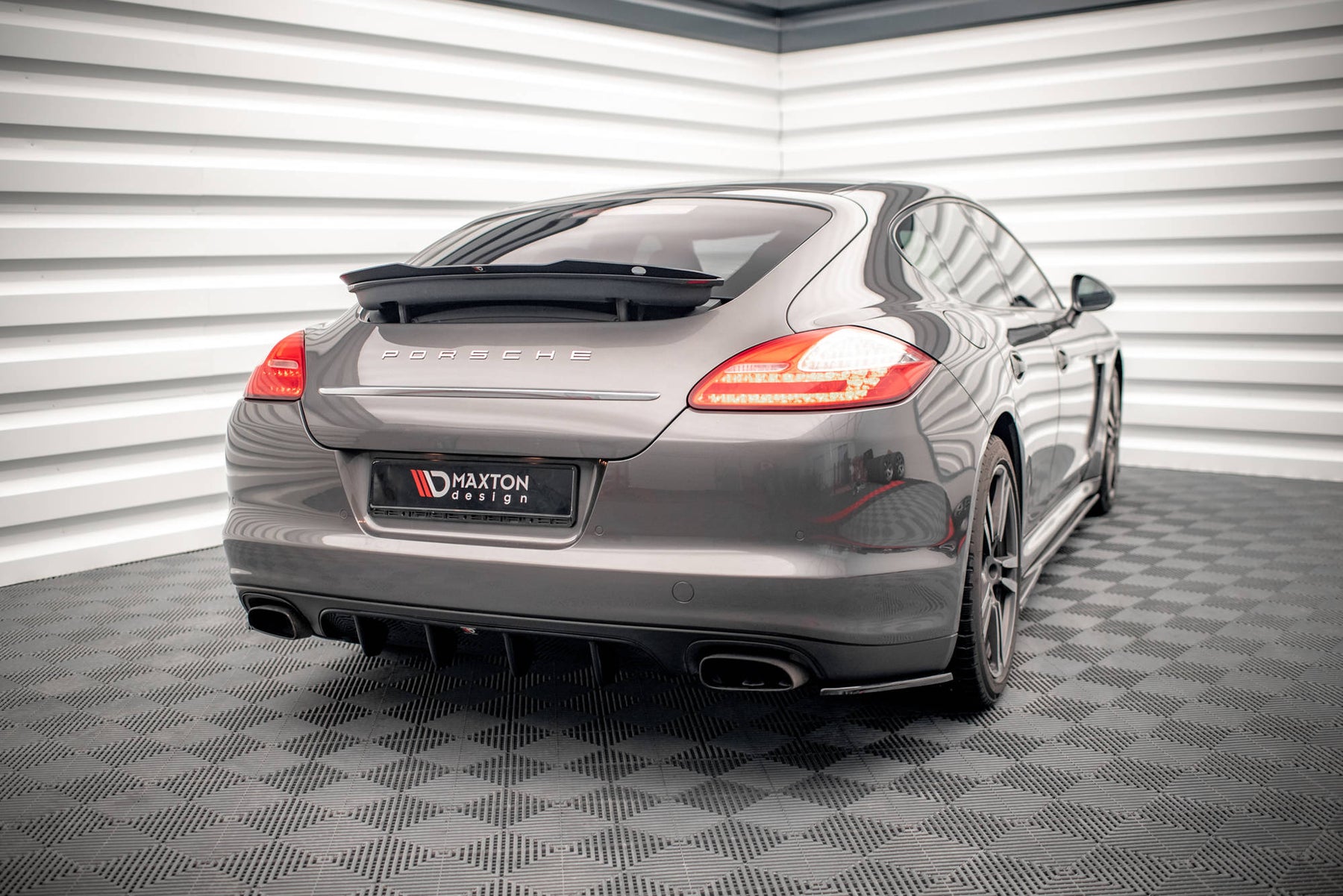 SPOILER CAP PORSCHE PANAMERA / PANAMERA DIESEL 970 – Maxton Design USA