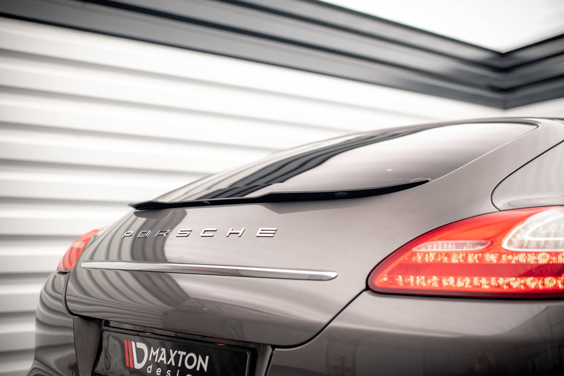 SPOILER CAP PORSCHE PANAMERA / PANAMERA DIESEL 970 – Maxton Design USA