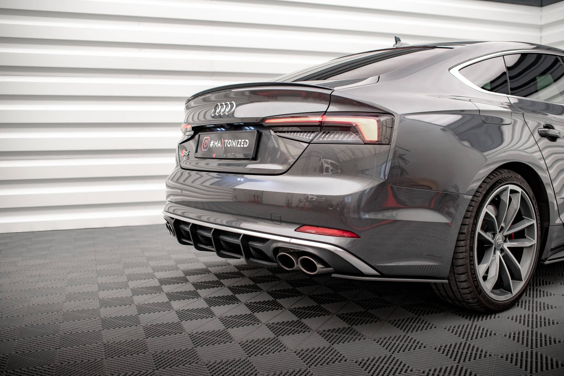 STREET PRO REAR DIFFUSER AUDI S5 COUPE / SPORTBACK F5 – Maxton Design USA
